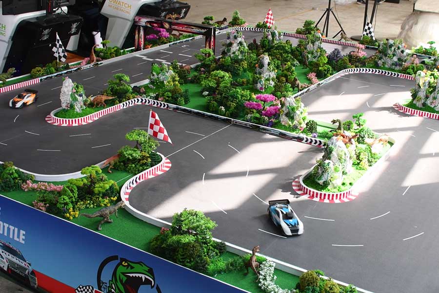 AR Car Racing - Driving Simulator Miniature Live Theme Track | Owatch™